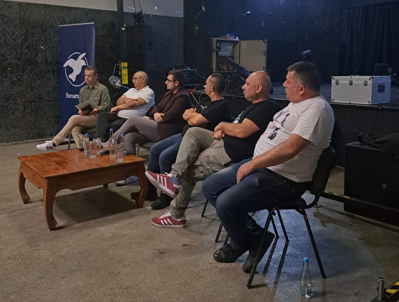 forumZFD: Stradanja Roma u ratovima devedesetih - Razgovor sa Markom ...